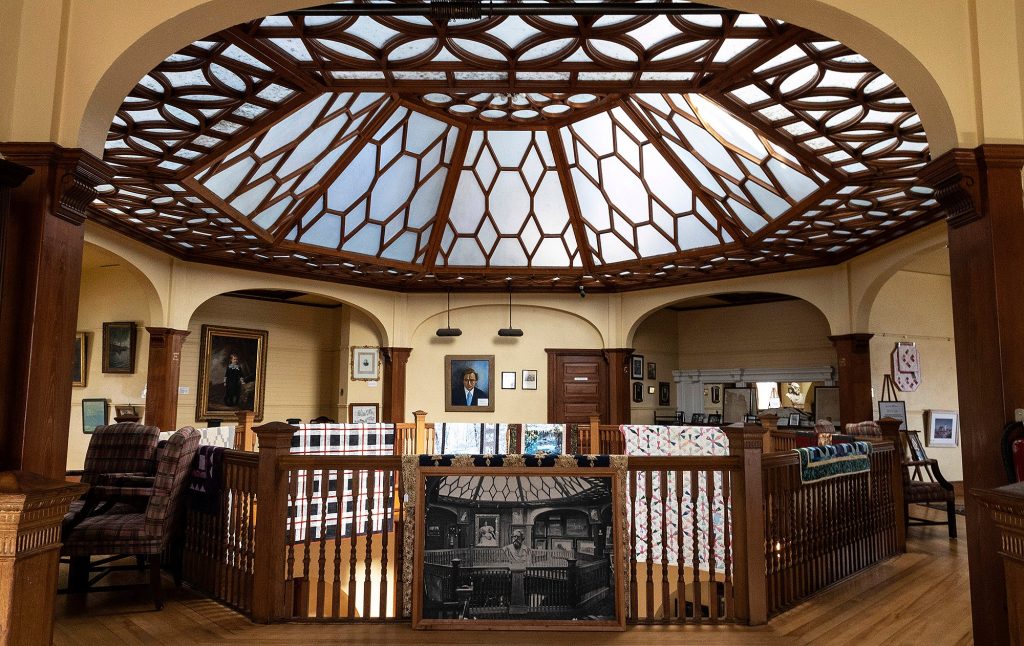 Nettie Ricker Art Gallery – Poland Spring Preservation Society